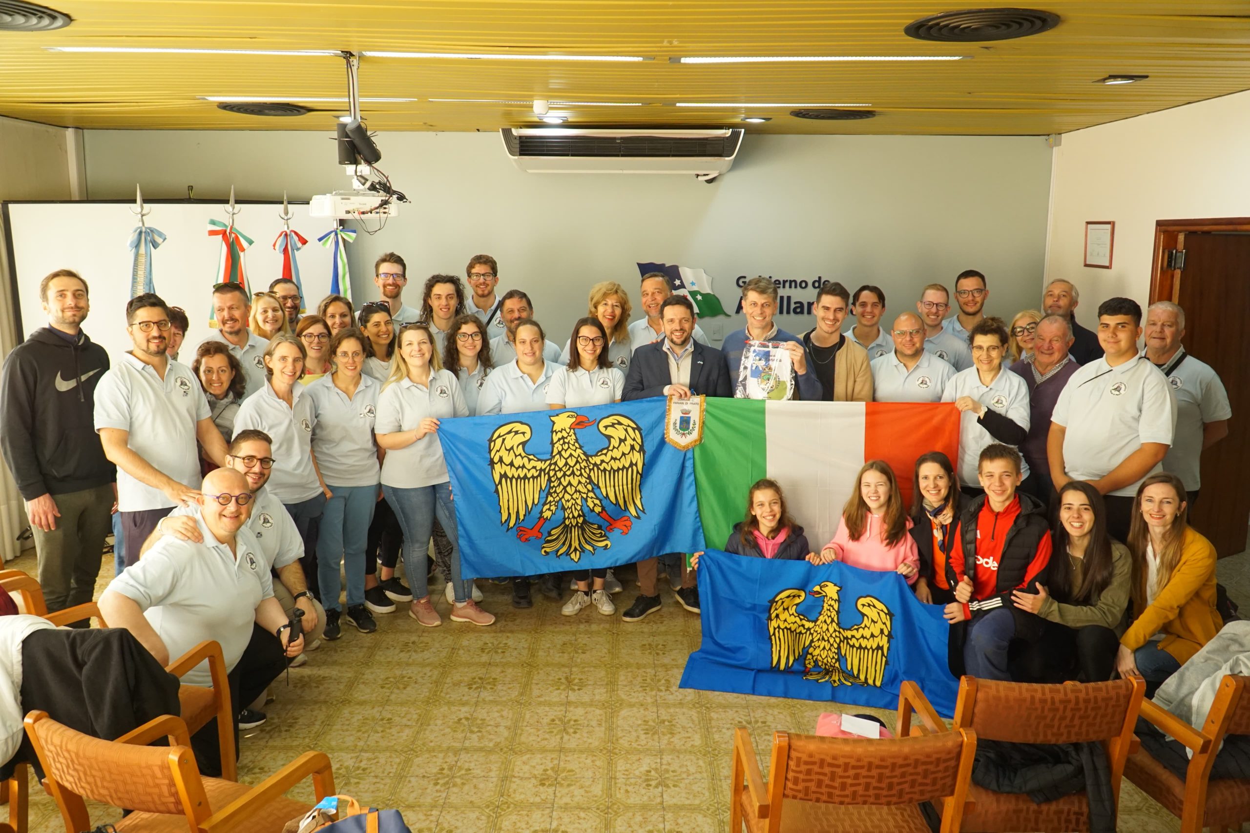 Avellaneda recibe al "Gruppo Folcloristico Pasian di Prato" de Italia ...